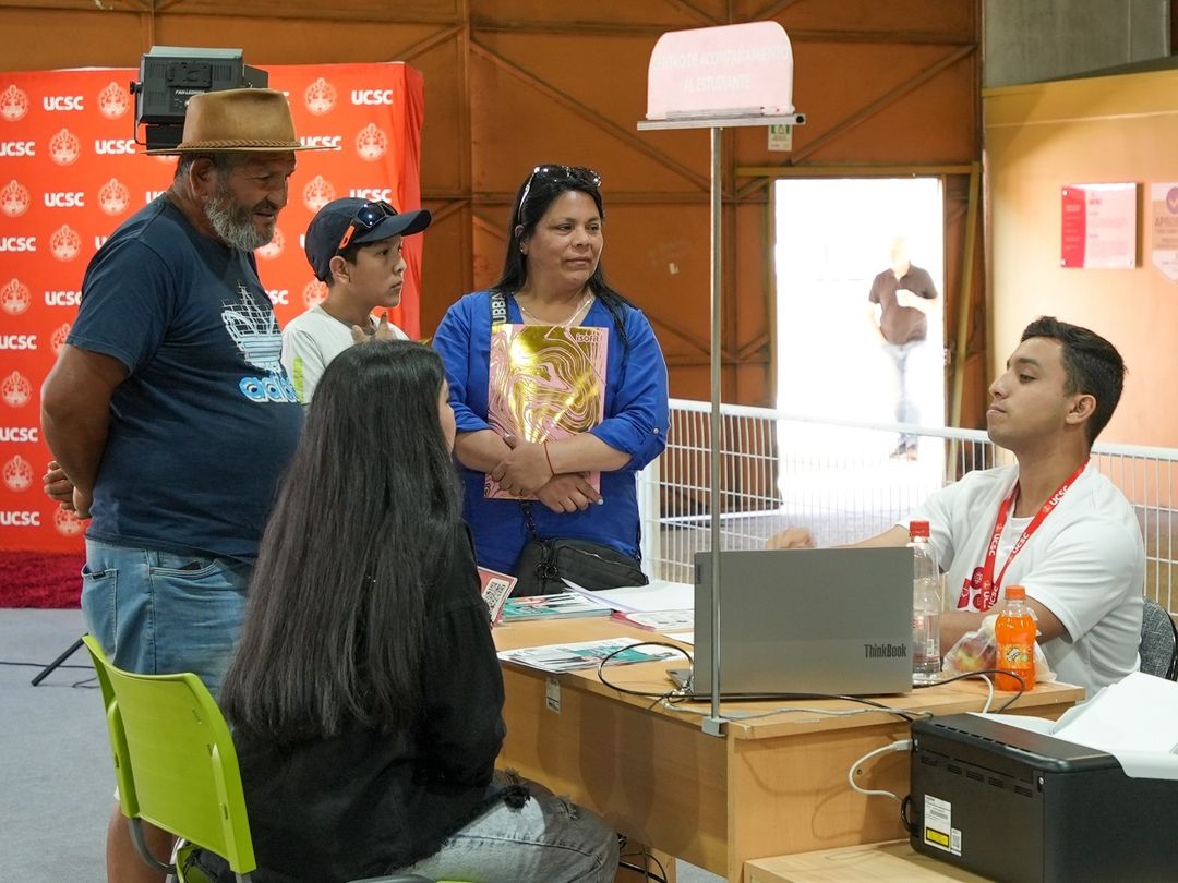 UCSC finaliza exitosamente primera etapa de matrículas - Admisión